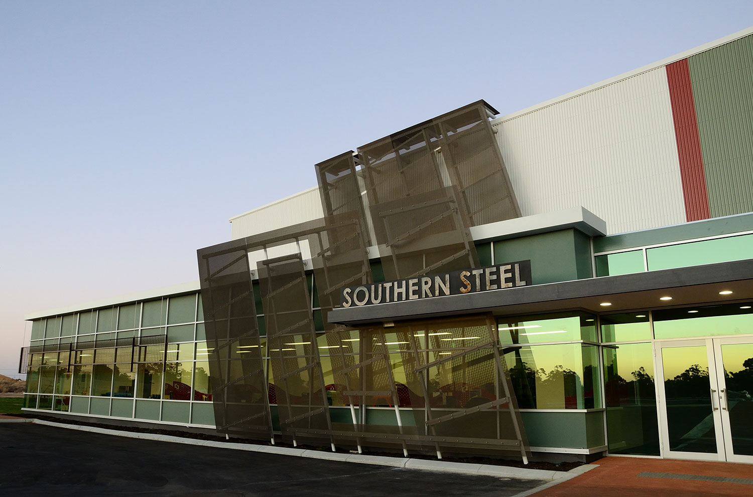 Southern Steel Office and Warehouse - Site Architecture Studio
