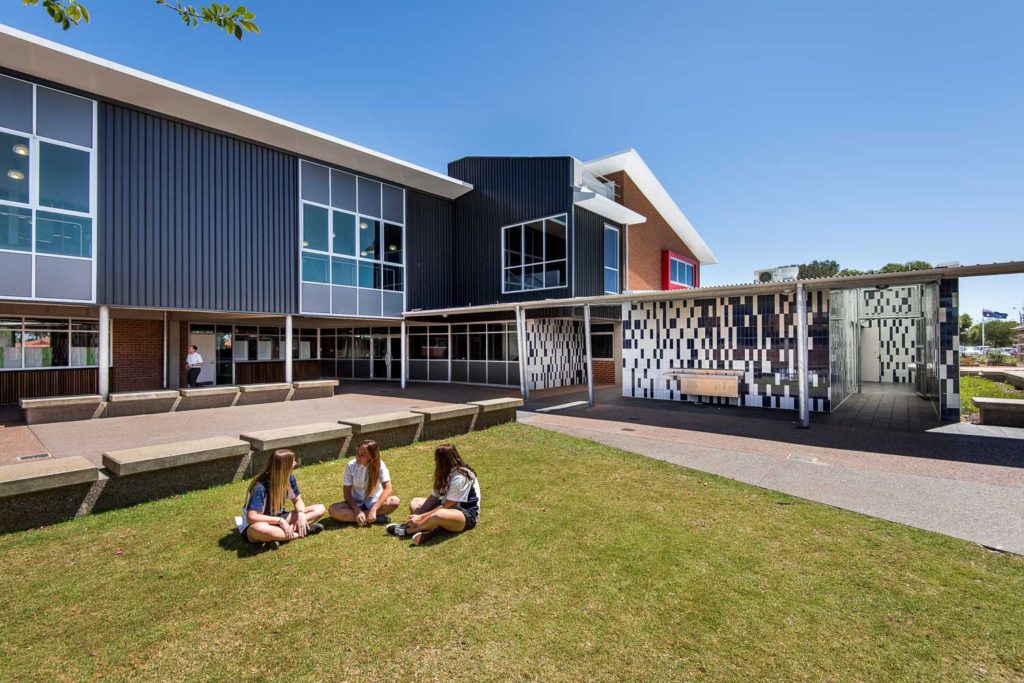 Warnbro Community High School Year 7 Building - Site Architecture Studio