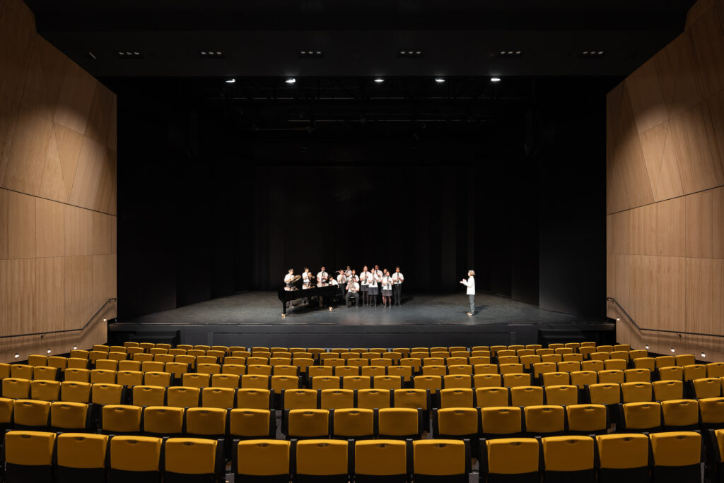 Perth Modern School Multipurpose Auditorium - Site Architecture Studio