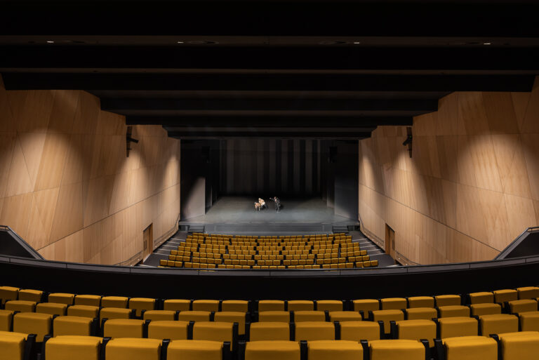 Perth Modern School Multipurpose Auditorium - Site Architecture Studio